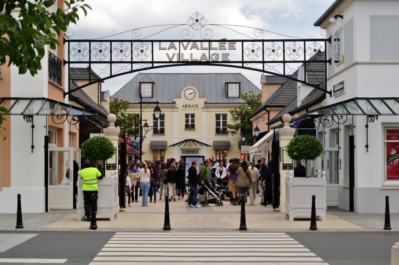 Outlets em Paris: Conheça os melhores - Paris Mania